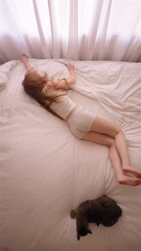 Samantha Cormier Wikifeet