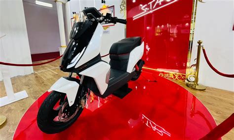 Auto Expo 2023 LML Star Electric Scooter Showcased