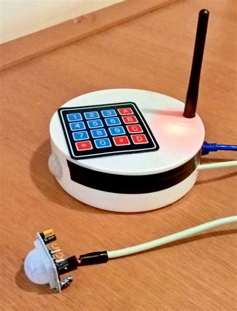 Охранная система для дома на Ардуино или как сделать Gsm сигнализацию своими руками