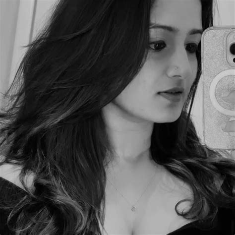 Lexm Dr Lekshmi Satheesh • Instagram Photos And Videos