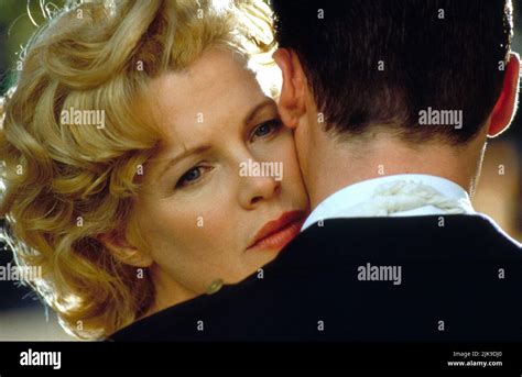 Kim Basinger And Guy Pearce Film La Confidential La Confidential Usa