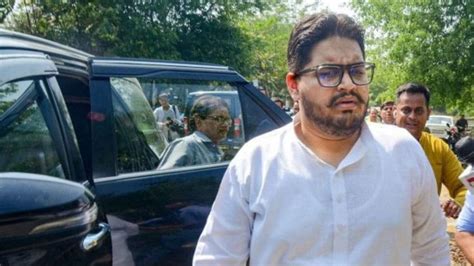 Mukhtar Ansari Son Umar Ansari Raised Questions On Death आईसीयू में एडमिट थे क्यों इतना जल्दी