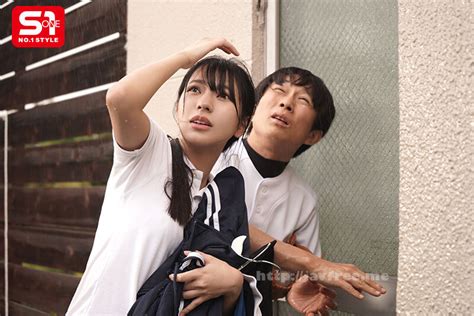 Sone 689 野球部員と美少女マネージャーがゲリラ豪雨で帰れず部室で二人きり 濡れ透けたカラダに勃起した思春期ペニスを優しく何発も