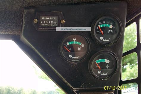 Bobcat 751 Loader 60 Inch Smooth Bucket