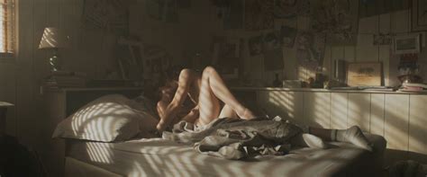 Nude Video Celebs Mathilde Warnier Nude A Toute Epreuve 2014