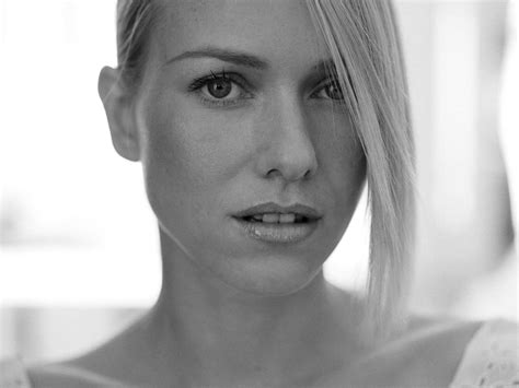 Fashion Images Blog Naomi Watts Sexy Wallpapers Free Download