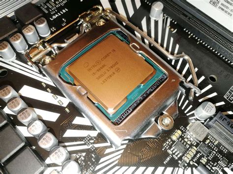 Процессор INTEL Core i5-9600K LGA1151v2 OEM (Coffee Lake Refresh ...