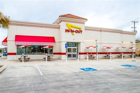 In N Out Burger Updated July 2026 200 Photos And 222 Reviews 22226