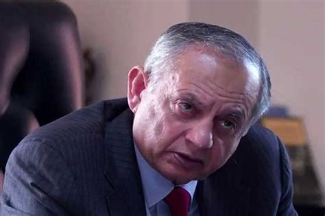Govt Offers Rs100 Billion To Uplift Industry Dawood Business Dunya