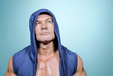 مصرف همزمان مکمل بدنسازی گینر و کربوهیدرات تندرست وبسایت داروخانه دکتر توکلیان