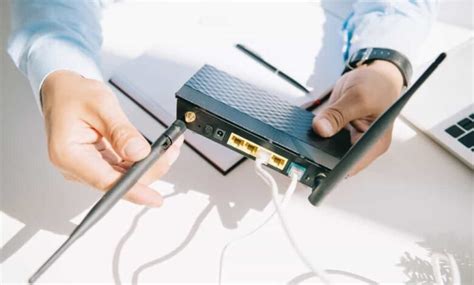 Fixing Routers Red Light Red Light On A Router Fix Techmag