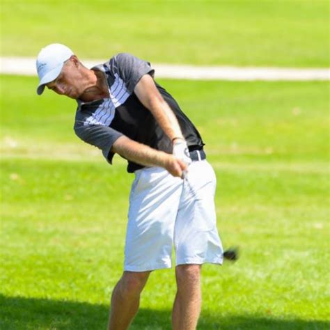 Decade Golf For College Golfers