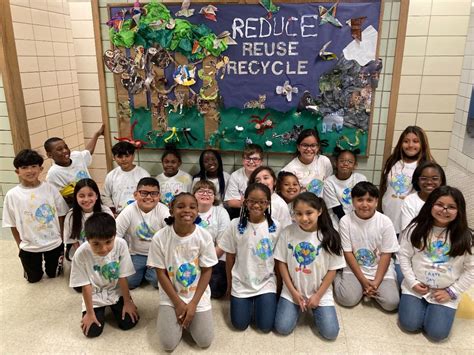 Third Graders At Chsd170s Greenbriar School Celebrate Earth Day