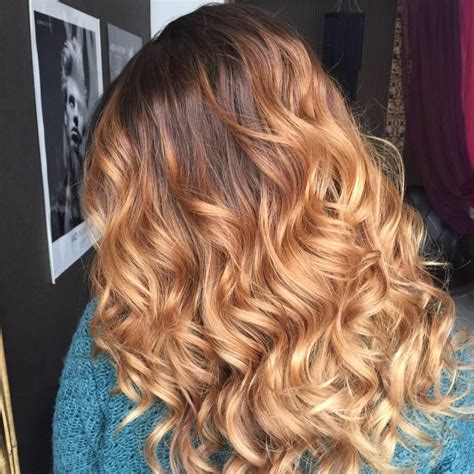 Julia Stefanova Hair And Make Up Artist Home