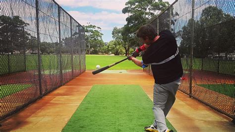 야구 파워 스윙연습도구 레이저스트랩 코리아 배트스피드 야구 파워 타격 자세