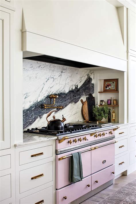 16 White Kitchen Backsplash Ideas That Make A Statement Pixelify