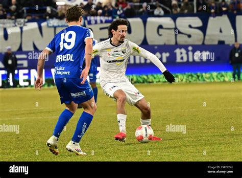 Abd0253 20250215 Linz Österreich Vl Alexander Briedl Fc Blau