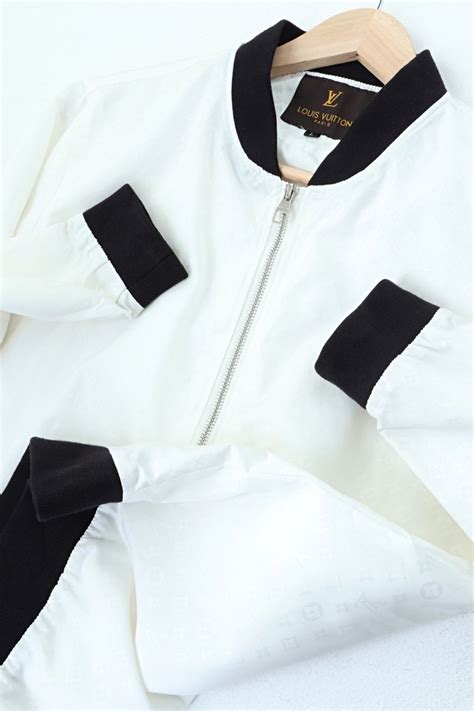 L 빈티지 집업 바람막이 점퍼자켓 모노패턴 흰색 세컨웨어