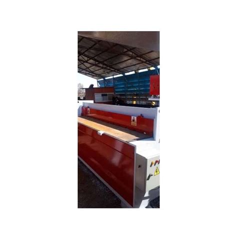 قیمت دستگاه گیوتین هیدرولیک ورق فلزی تجهیز بازار