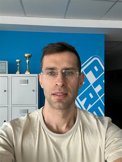 Iphone 16e Vs Iphone 13 Mini Is It Time To Hang Up The Old Mini Phonearena