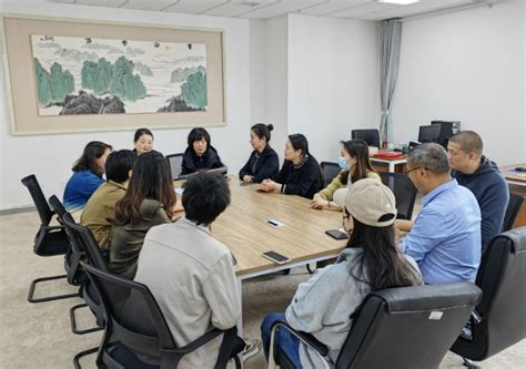 学习宣传贯彻党的二十大精神丨校知联会集中学习党的二十大精神