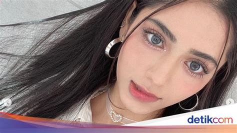 7 Foto Aria Xin Idol Kpop Cantik Keturunan India Yang Curi Atensi