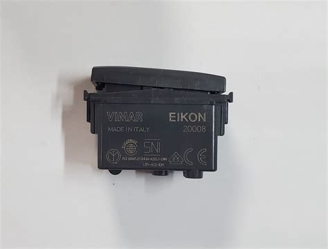 Vimar Switch 1p Momentary Dimmer 20008