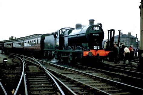 Lms Fowler Class 4f 0 6 0 No 44575 At Watford Junctio… Lms