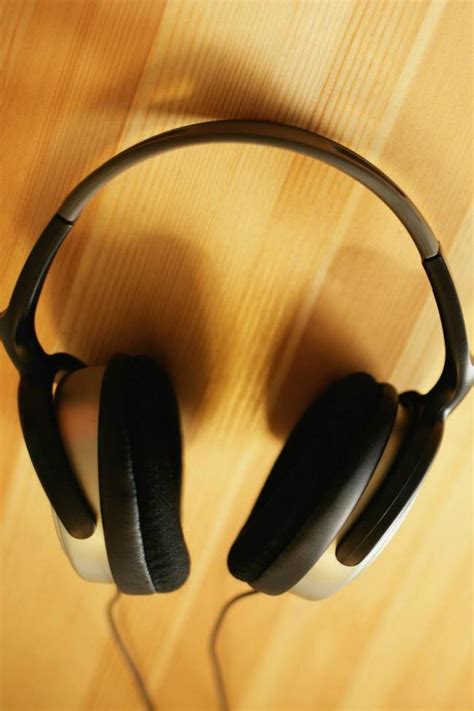 Snapchat Image Of Headphones Elicits Sexual Response