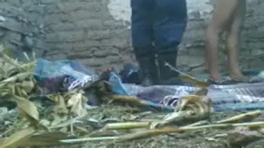 Delhi Ki Raand Say Gangbang Porn Video