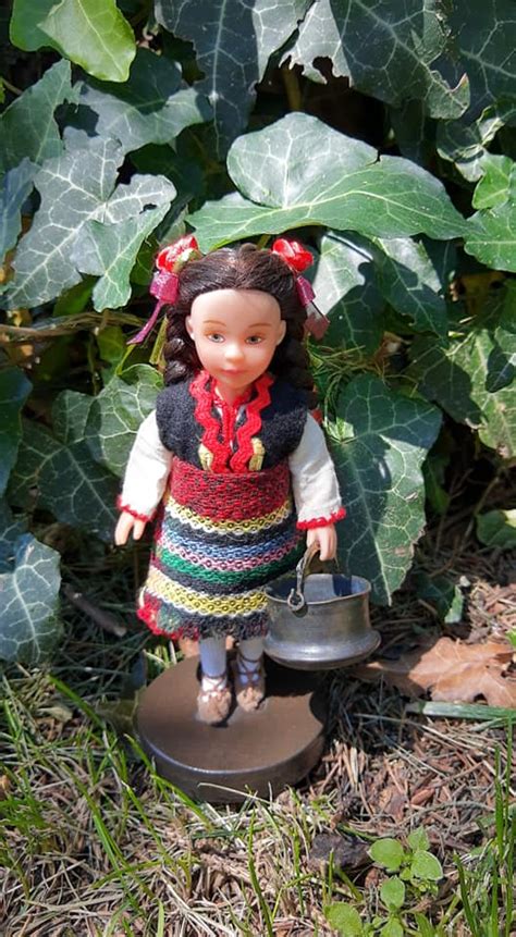 Сувенирни кукли в Сувенирни кукли в народни носии