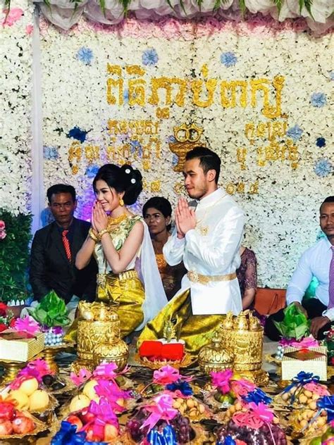 ដល់ខួបរៀបការ៥ឆ្នាំ ម្ចាស់បទ«វល់ៗ នីរ័ត្ន នៅតែល្អូកល្អើននឹងស្វាមី Khmerload Cambodia Latest News