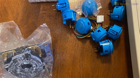 8bitdo Arcade Stick For Switch Vs Xbox Review Features Ease Of Modding Price And More