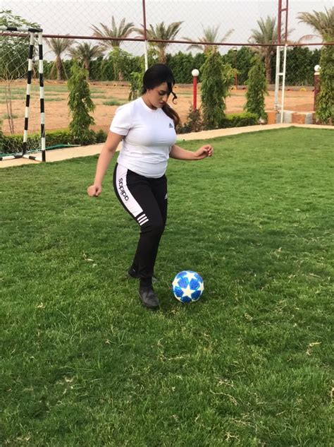 شاهد الصورة التي تسببت في إصابة النجمة السودانية آية أفرو ظهرت من