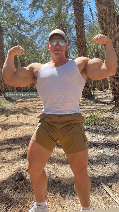 Musclemworship Tumblr Blog Tumlook