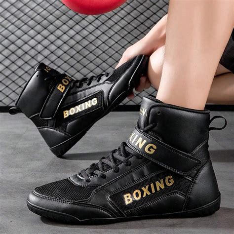 Tolln Mens Professional Boxing Shoe High Top Fight Shoe Fighting