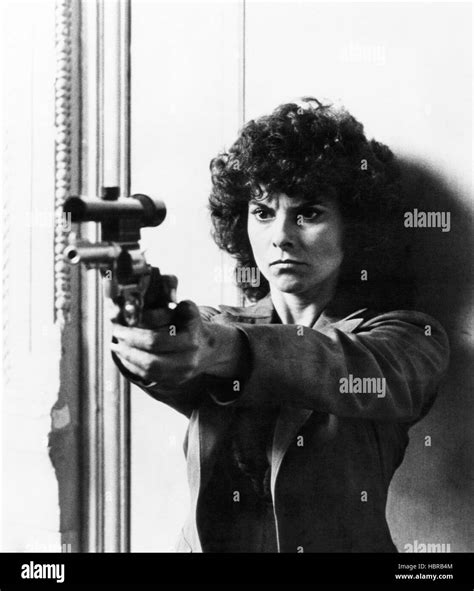 Escape From New York Adrienne Barbeau 1981 ©avco Embassy Pictures