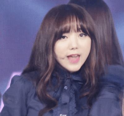 러블리즈 움짤 모음 쓰레빠닷컴