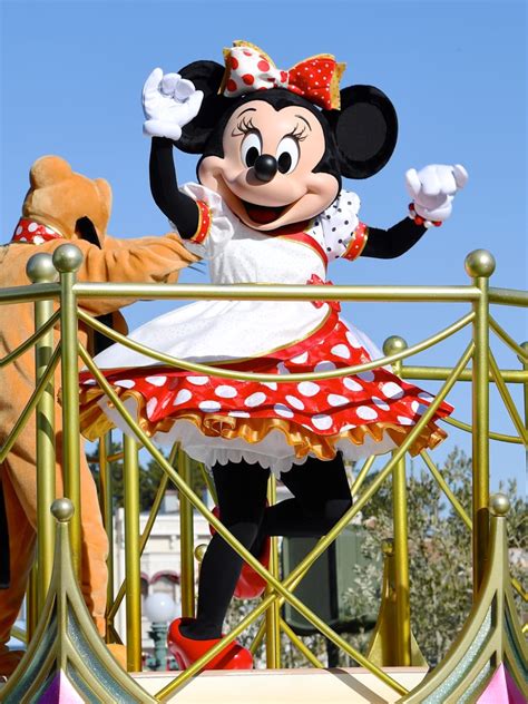 見る日と場所で内容が変わるミニパレード！東京ディズニーランド ベリー・ベリー・ミニー！”ベリー・ミニー・リミックス