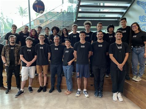 Noticenter Amcom Anuncia Crescimento De 26 No Primeiro Trimestre De 2023