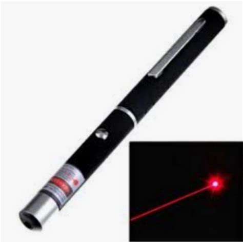 ปากกาเลเซอร์ เลเซอร์พ้อยเตอร์ Laser Pointer พกพา เลเซอร์ ลำแสง มี 2 สี ให้เลือก สีเขียว สีแดง
