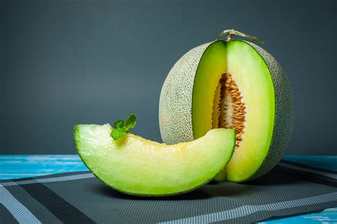When Is Honeydew In Season And How To Tell If Its Ripe