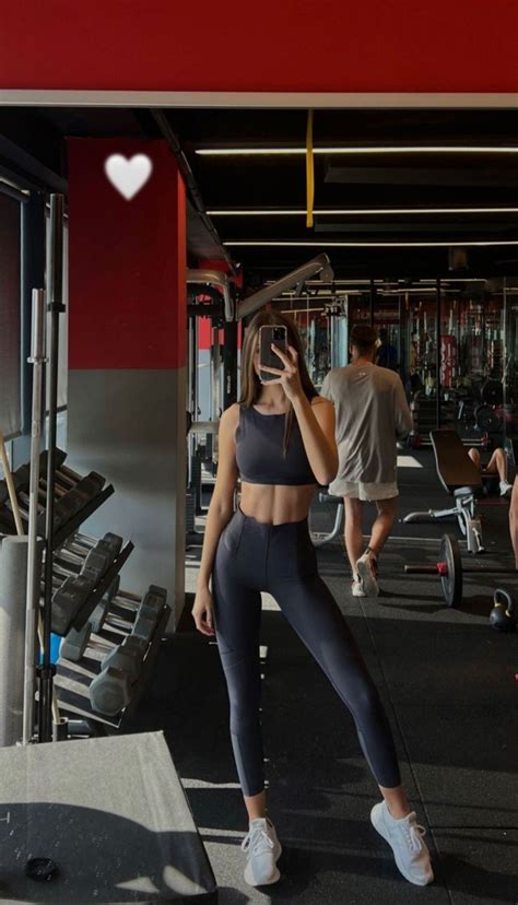 Pin By Joyjoy On Bea W Wiggins Anna Zak Fitness Inspiration Body