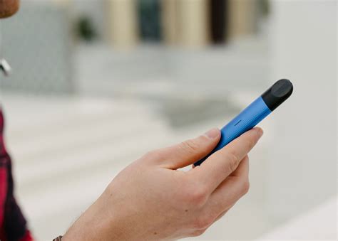 ШӨХТГ аас электрон тамхи борлуулахыг хориглох шийдвэрээ ЦУЦЛАХ шаардлага хүргүүлжээ