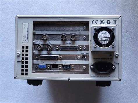 Tektronix RTX A ISDB T RF Signal Generator FOR PART Rescience