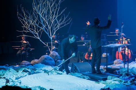 Concert Review Ding Yi Music Companys Econcert Tackles Consumerism With Dissonance The