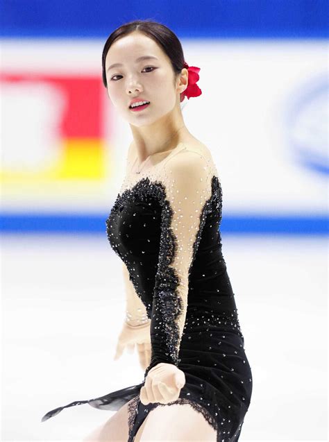 【画像10枚】本田真凜、宇野昌磨との順調な交際と現役引退・・・残念やなぁ～ 時事ネタ最速族