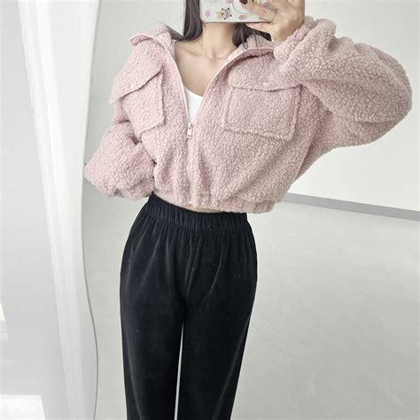 글램핏 뽀글이 양털 포켓 카라 하이넥 집업 크롭 누빔 패딩 겨울 점퍼 3컬러