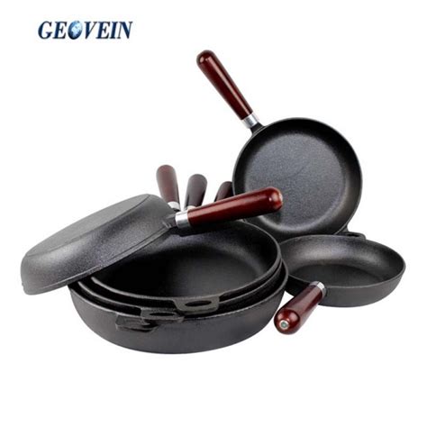 Cast Iron Round Frying Pan Wooden Handle Factory Supplier Geovein