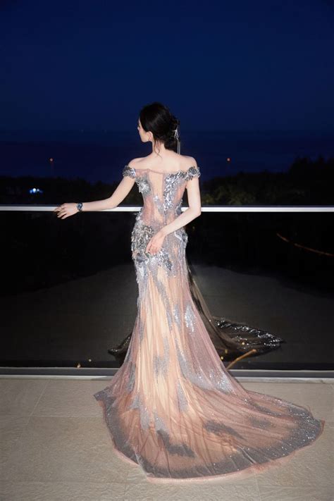 Ghim trên C H I N E S E